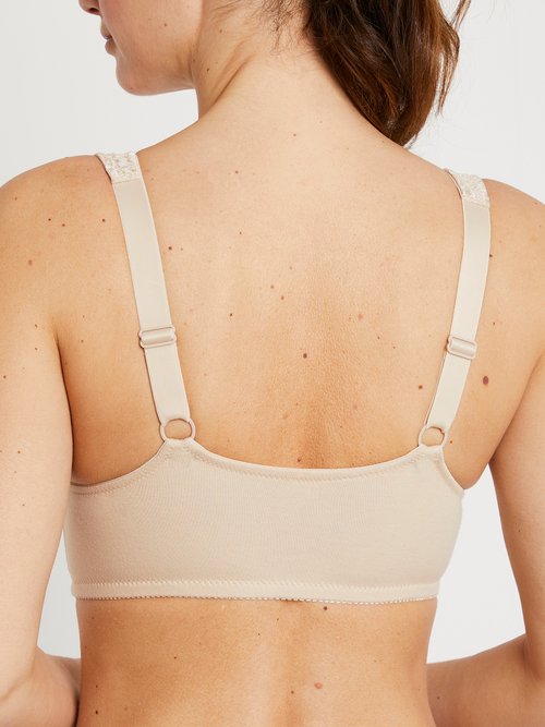 Non Wired Bra With Front Fastening Sand